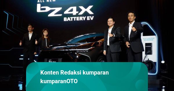 Deretan Fitur Unggulan Mobil Listrik Toyota bZ4X | kumparan.com